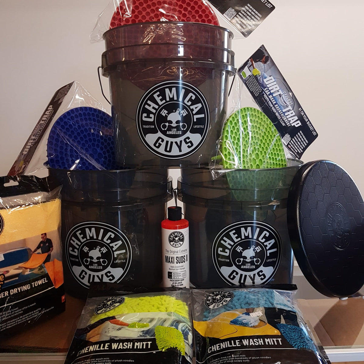 Chemical Guys Heavy Duty Detailing Buckets Mega Kit - Full Kit! – Slick ...